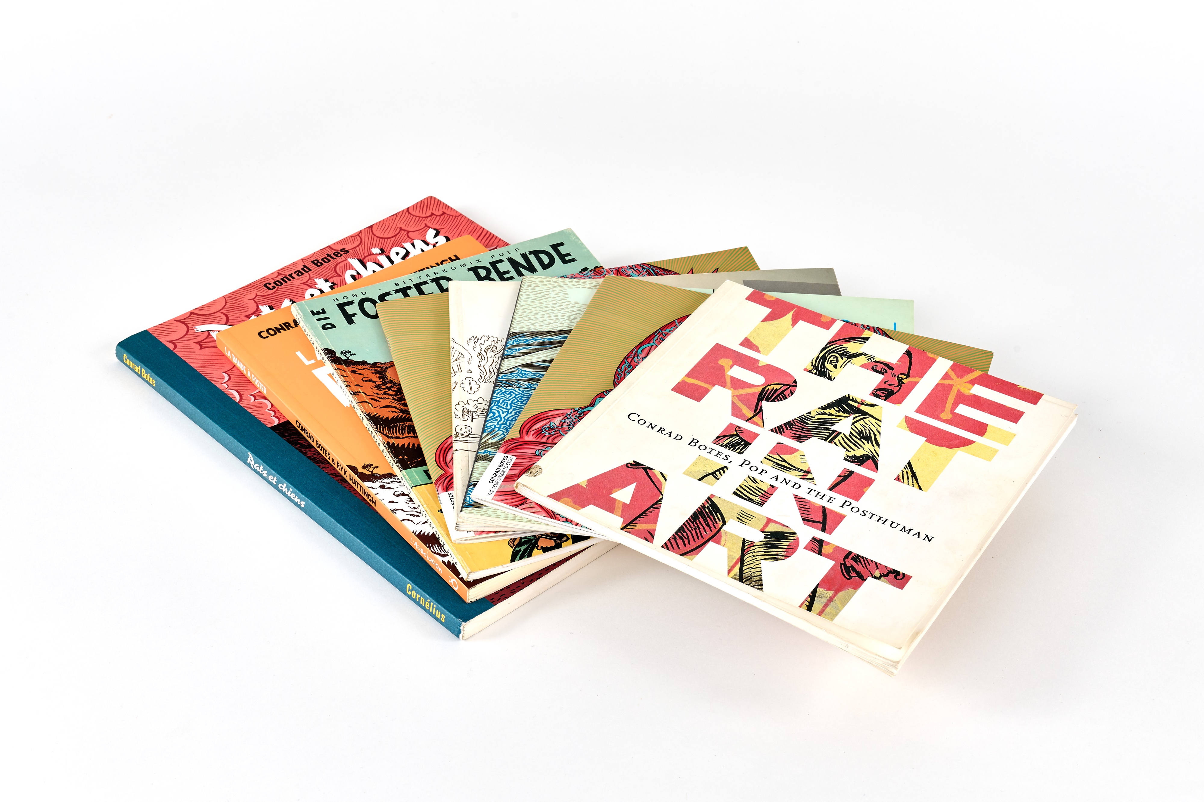 Lot 73 - Conrad Botes comics and catalogues