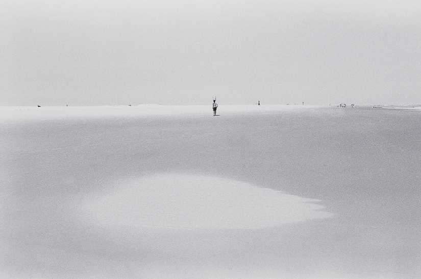 Lot 90 - Mario Macilau (Mozambique 1984-)